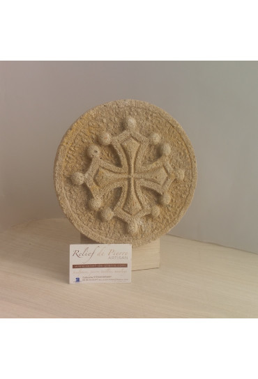 Croix Occitane en pierre reconstituée véritable
