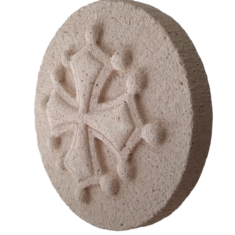 Croix Occitane ronde 26 cm, croix Occitane ou Cathare pierre reconstituée